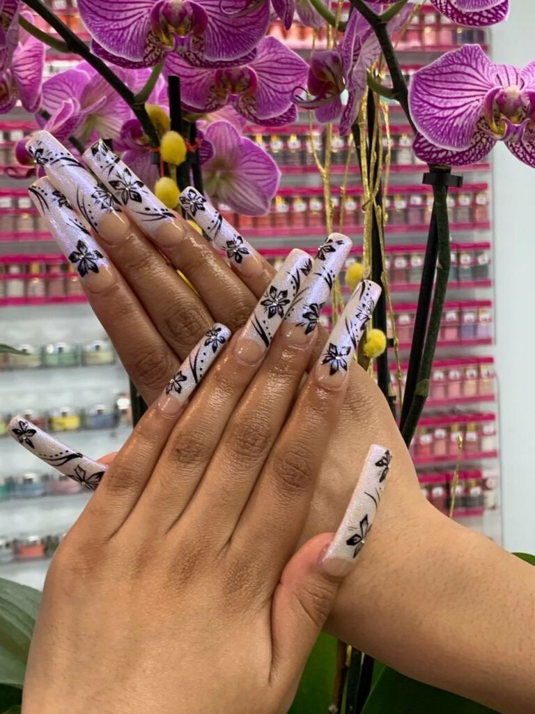 OASIS NAILS SALON